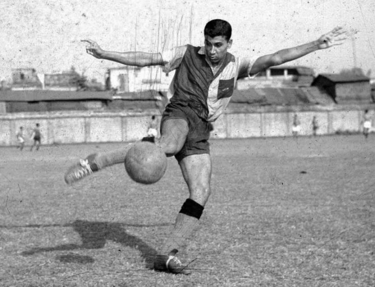 15 Most Famous Indian Football Players of All Time! - sportcircle.in